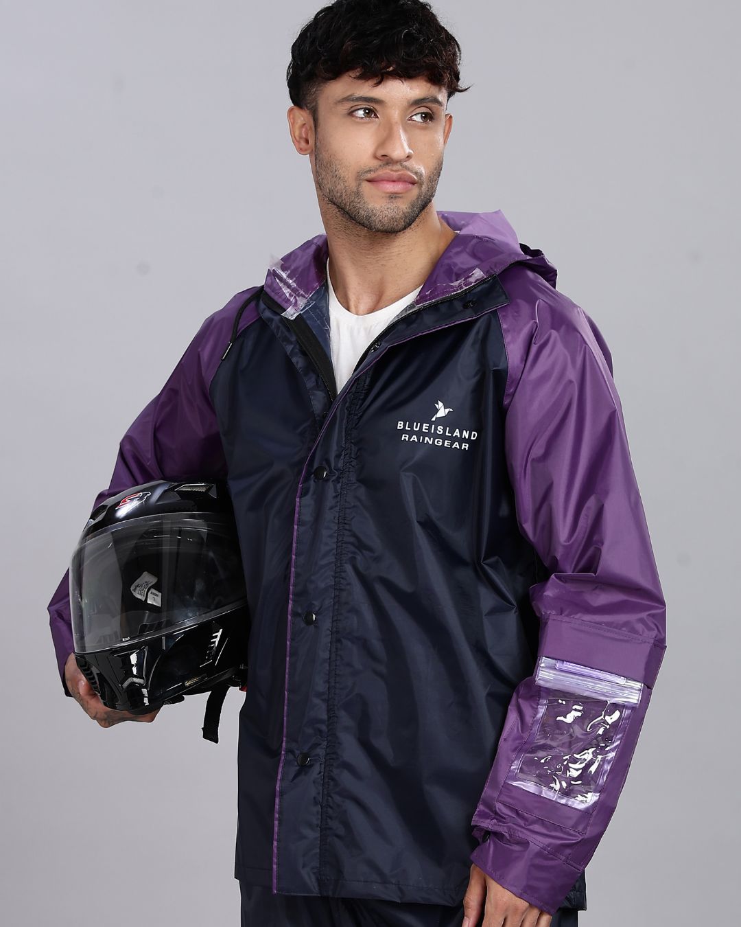 Performance Rain Jacket with Waterproof Mobile Pouch – Blue Island